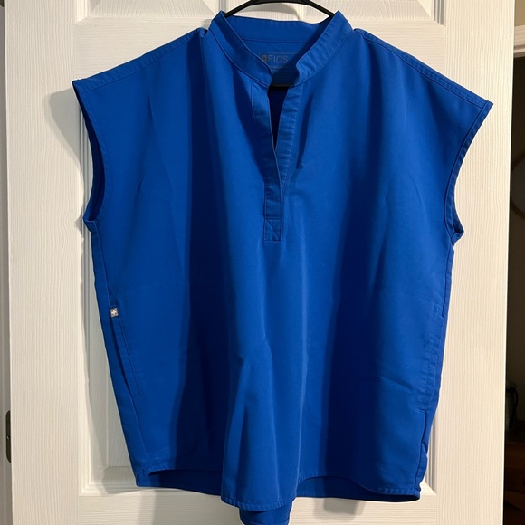Figs | Tops | Figs Rafaela | Poshmark
